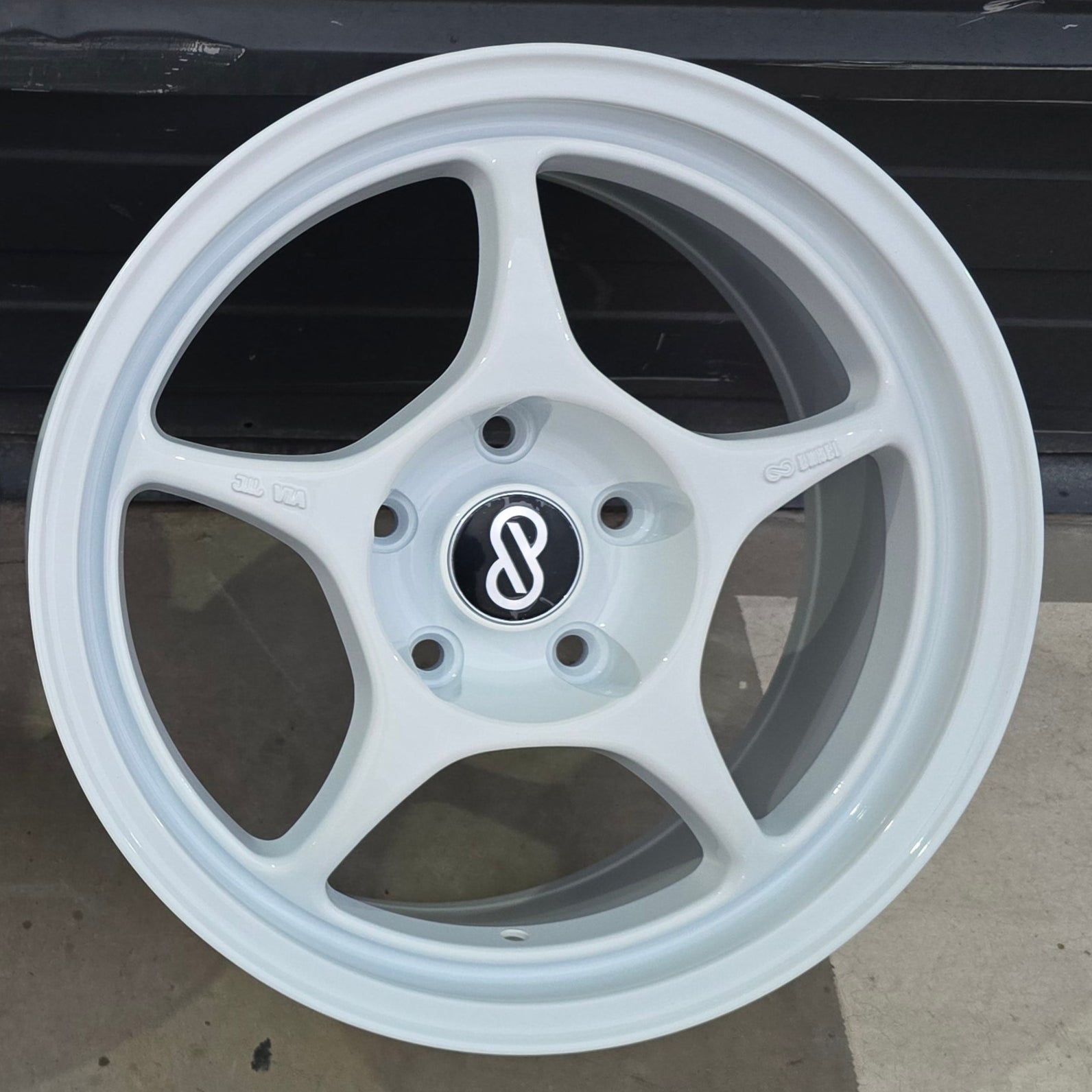 SET DE 4 LLANTAS ENKEI RP02. Aro 16 5x114. .Color Blanco .(565 ...
